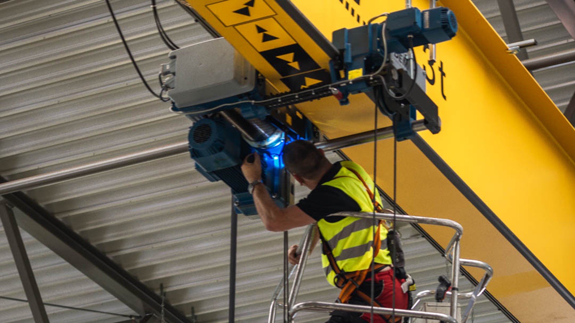 Arbeitsmittel und Lastaufnahmemittel einfach und stressfrei prüfen